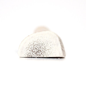 Downtown Pet Supply - Elk Antlers for Dogs - Premium Dog Bones Rich in Calcium, Phosphorus, Vitamins & Minerals - Dog Dental Treats & Natural Dog Chews - Whole - 7-9in - Large