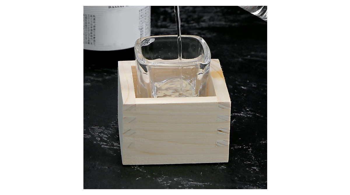 Japanese Hinoki Wood Sake Cup Box - Traditional Masu
