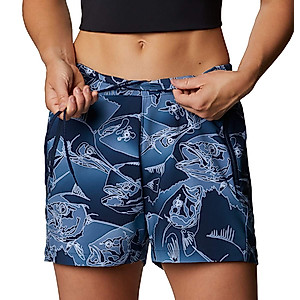 Columbia Women’s PFG Tidal II Shorts, Stain Resistant, Sun Protection, Collegiate Navy Fish Frenzy Print, X-Small