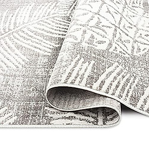 Tommy Bahama Malibu Pineapple Coastal Indoor/Outdoor Area Rug, Taupe/Ivory, 5'3"x7'3"