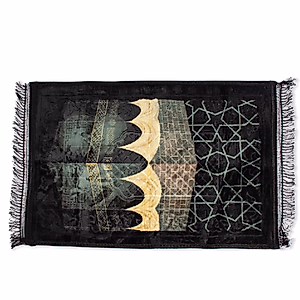 Kabbah Velvet Prayer Rug - Soft Plush Janamaz Sajada Carpet for Men and Women - Great Ramadan Gift (Kaba Swirls)