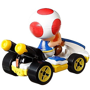 Hot Wheels Mario Kart Vehicle 4-Pack, Set of 4 Fan-Favorite Characters Includes 1 Exclusive Model, Collectible Gift for Kids & Fans Ages 3 Years Old & Up