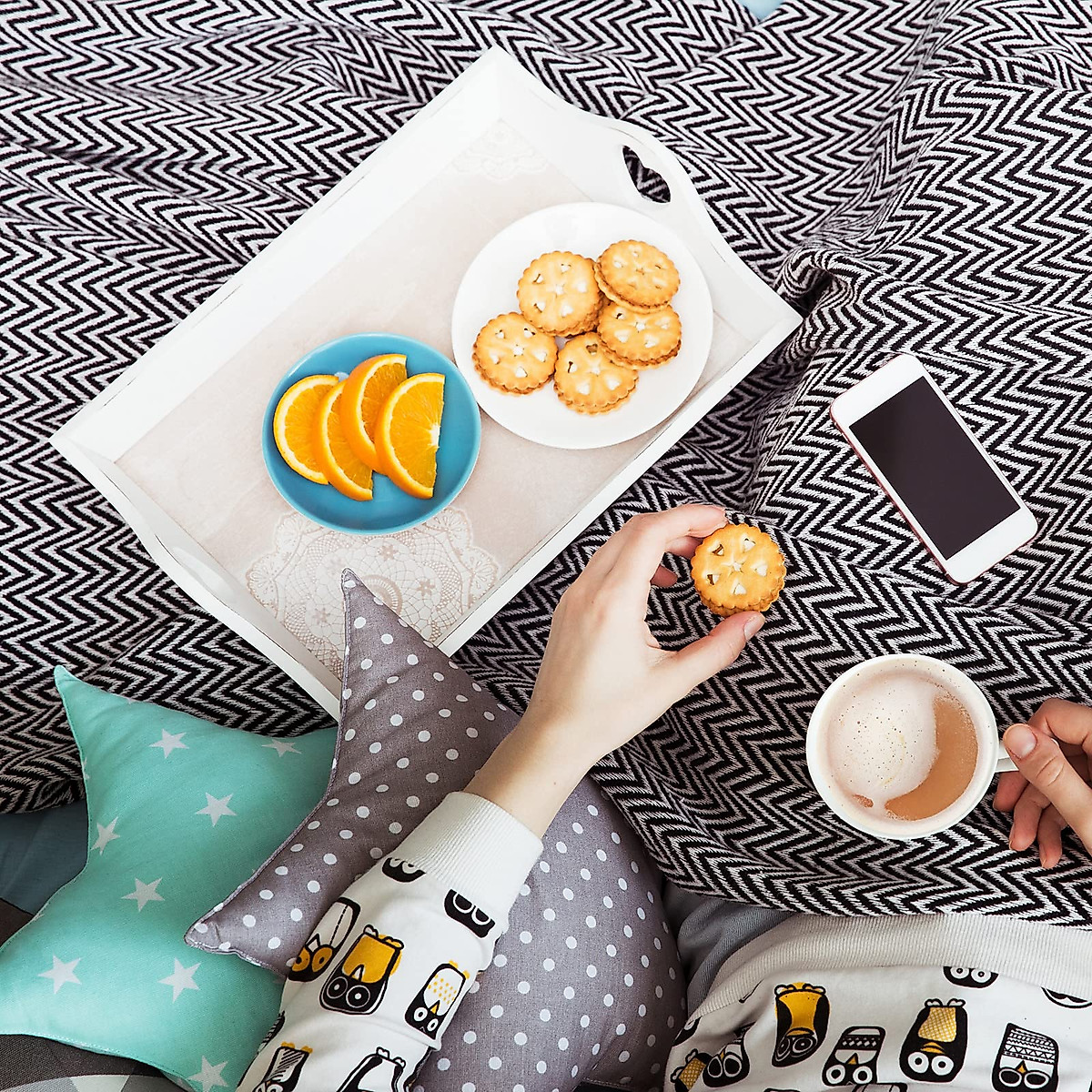 PATIKIL Sofa Armrest Tray, 2 Pack Arm Table Couch Tray Clamp on Table Portable Sofa Arm Table Wooden Couch Serving Platter for Drinks Eating, White