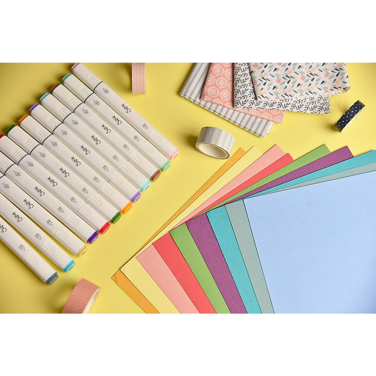 Sizzix, 80 Pack, Surfacez-Cardstock, 8 1/4" x 11 3/4", 20 Assorted Colors, 80 Sheets, 663007, 29.7 x 20 x 2.29cm, Bold