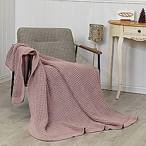 Amélie Home Soft Cozy Waffle Knit Throw Blanket with Ruffled Fringe, Decorative Lightweight Knitted Throw Blankets for Couch Bed Sofa (Misty Rose, 50'' x 60'')