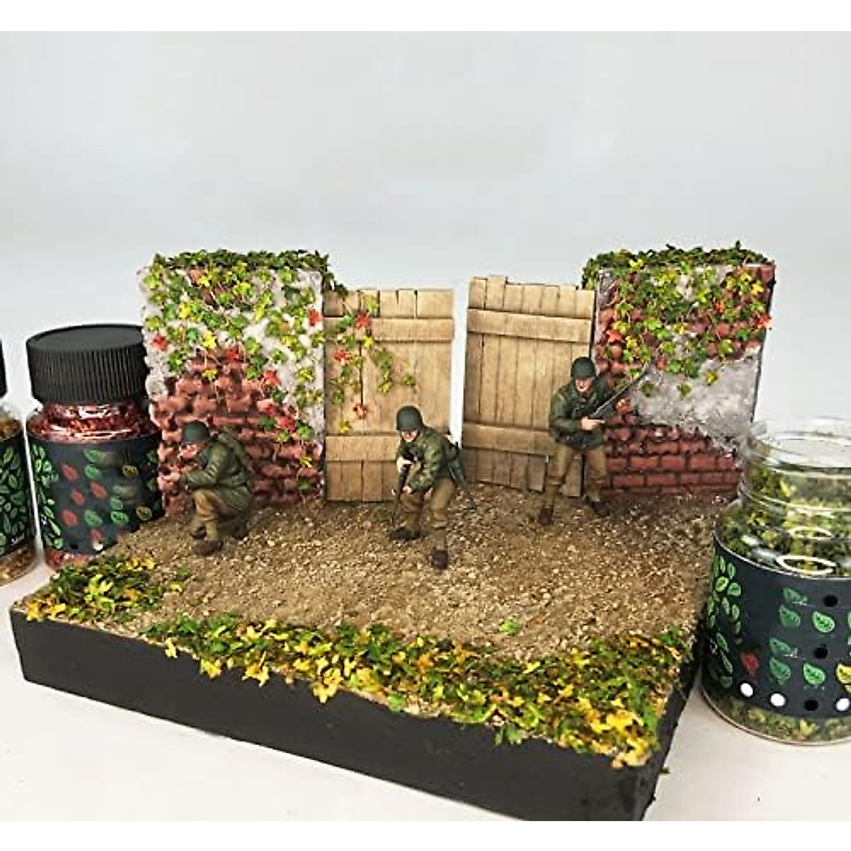 Realistic Miniature Leaves Simulation Leaves for DIY Mini Model Railway Fairy Garden Architecture Diorama Scenery Landscape Layout, Pack of 4