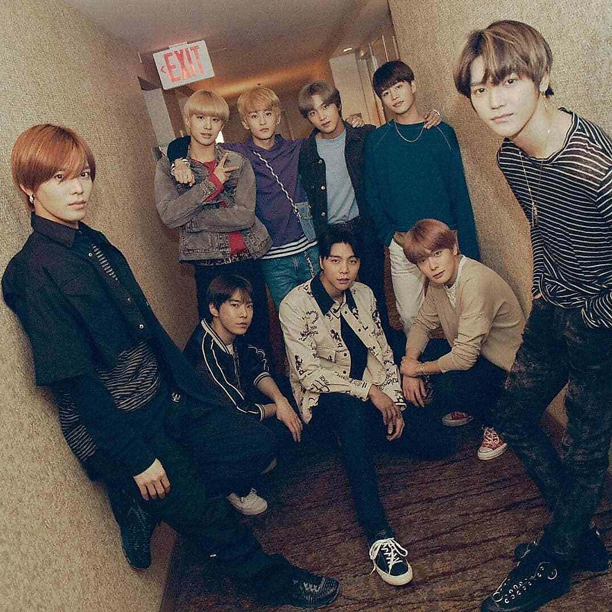 NCT 127 - [NCT #127 We are Superhuman] 4th Mini Album CD+Booklet+1p PhotoCard+1p Circle Card+Tracking K-POP Sealed