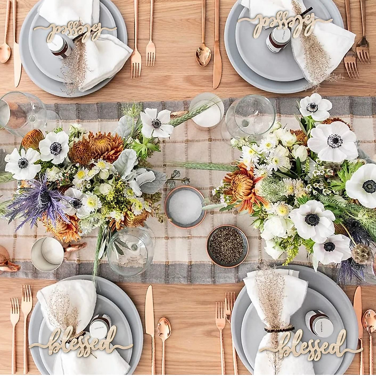 Thanksgiving Place Cards Blessed, Thankful, Grateful Wood Signs Fall Dining Table Plate Ornament Farmhouse Home Table Setting Decor 6 Pack (Grateful)