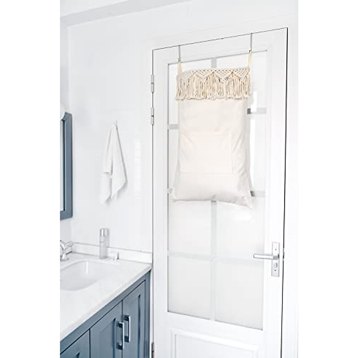 Mkono Macrame Hanging Laundry Hamper with Over The Door Hooks Saving Space Laundry Bag with Zipper and Wide Open Top Boho Decor Hanging Dorm Dirty Clothes Hamper, for Bathroom Home Travel