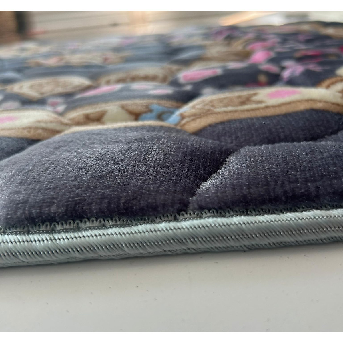 Prayer Mat Muslim Rug Islamic - Padded Thick Prayer Rug Sajadah for Men Women with Islam Prayer Beads for Eid Travel Ramadan, Soft and Luxury (Grey)