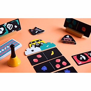 Oink Games Durian - Fast-Paced Japanese Deduction & Bluffing Game | Perfect Stocking Stuffer or White Elephant Gift | Ages 7+ | Jungle-Themed Fun for Family & Friends