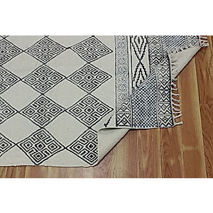 Casavani Hand Block Printed Rug Moroccan Beige & Black Tassel Rug Boho Area Rug Easy Care Washable Rugs for Doormat Entryway Living Room Bedroom Hallway Balcony 5x5 Feet Square