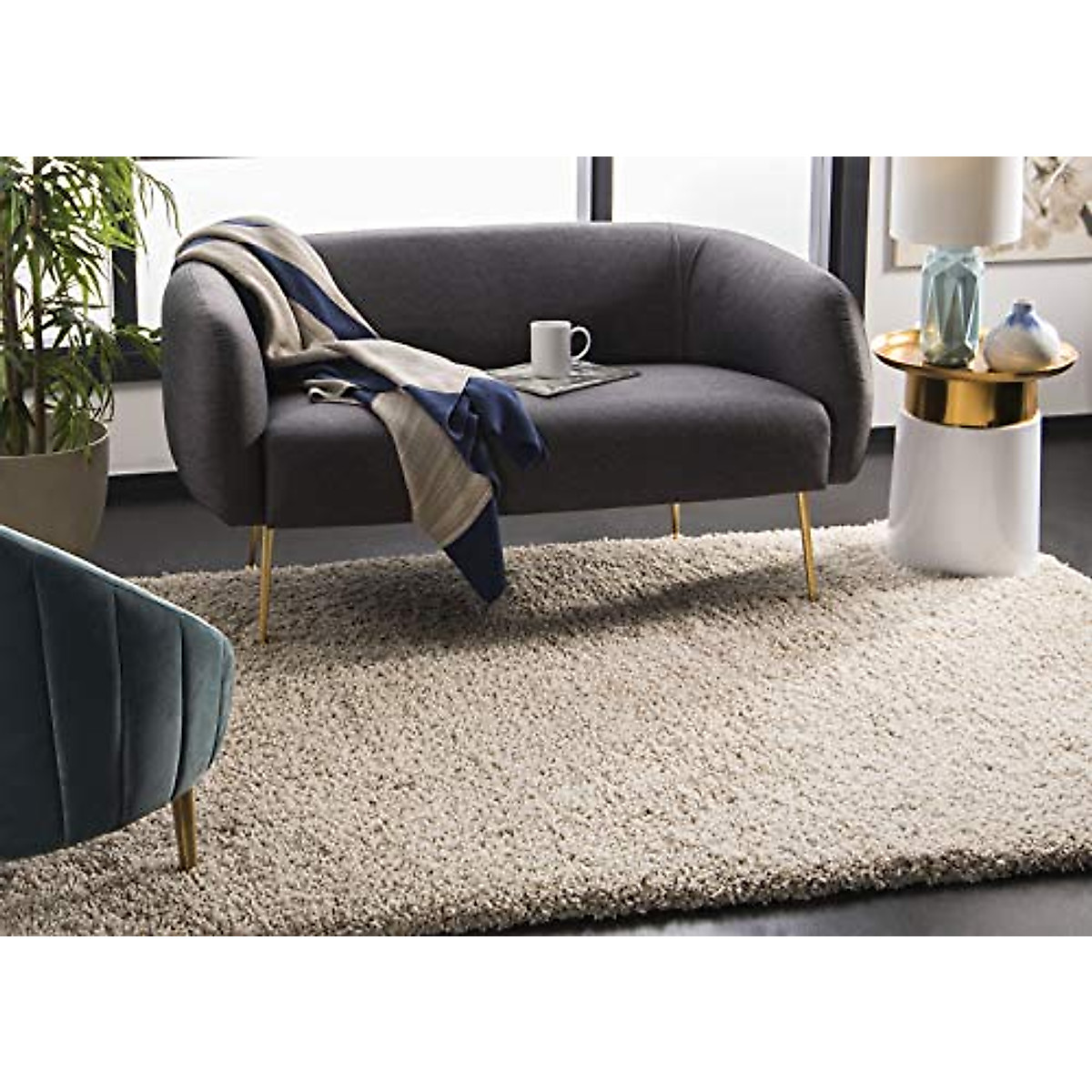 SAFAVIEH California Premium Shag Collection 8'6" Square Beige SG151 Non-Shedding Living Room Bedroom Dining Room Entryway Plush 2-inch Thick Area Rug
