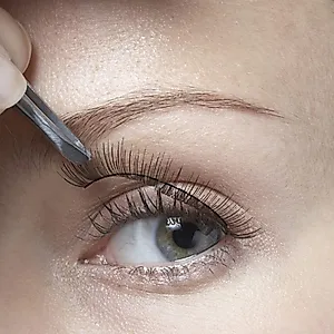 MAEXUS Self Adhesive Lash Strips for Fake Eyelashes, Black Eyelash Glue Strip, Essential for Wearing Fake Eyelashes, No Eyelash Glue, for Fake Eyelash Strip, 1 Meter