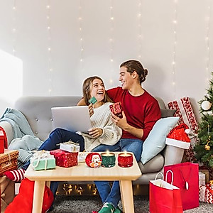Christmas Snowman Aromatherapy Gift Set Small 4.4oz Apple &Cinnamon and Cedar Scented Decorative Candles for Women Soy Stress Relief Candles for Home, 2 Packs