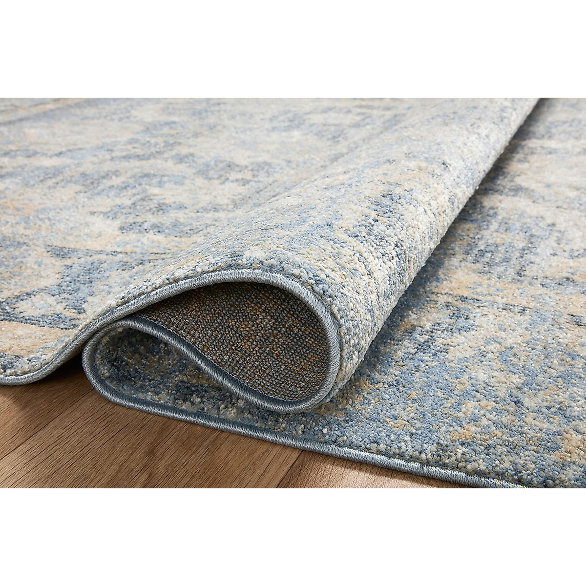 Loloi Odette Collection 5'-3" x 7'-9" Area Rug in Sky/Beige - Designer Long Runner Rug, Neutral Runner Rug for Hallways & Entryways, High-Traffic Area Rug