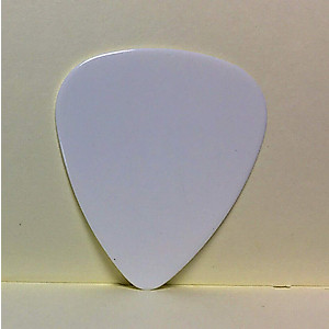 Plain White Guitar Picks (20 picks in a packet)