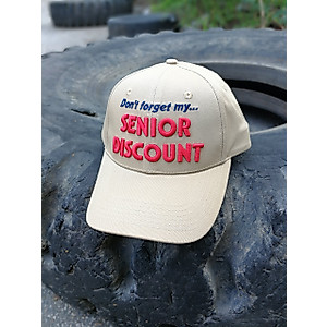 Eakanh Birthday Baseball Cap, Don't Forget My Senior Discount Hat for Dad Grandpa Elders Father's Grandparents Beige