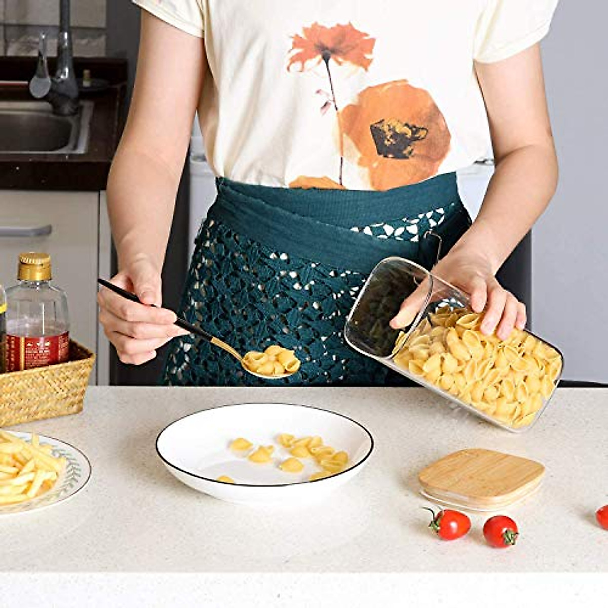 Glass Kitchen Canisters with Airtight Bamboo Lids - Kitchen Organization and Food Storage Glass Jar for Candy, Cookie, Rice, Sugar, Flour, Pasta, Nuts.