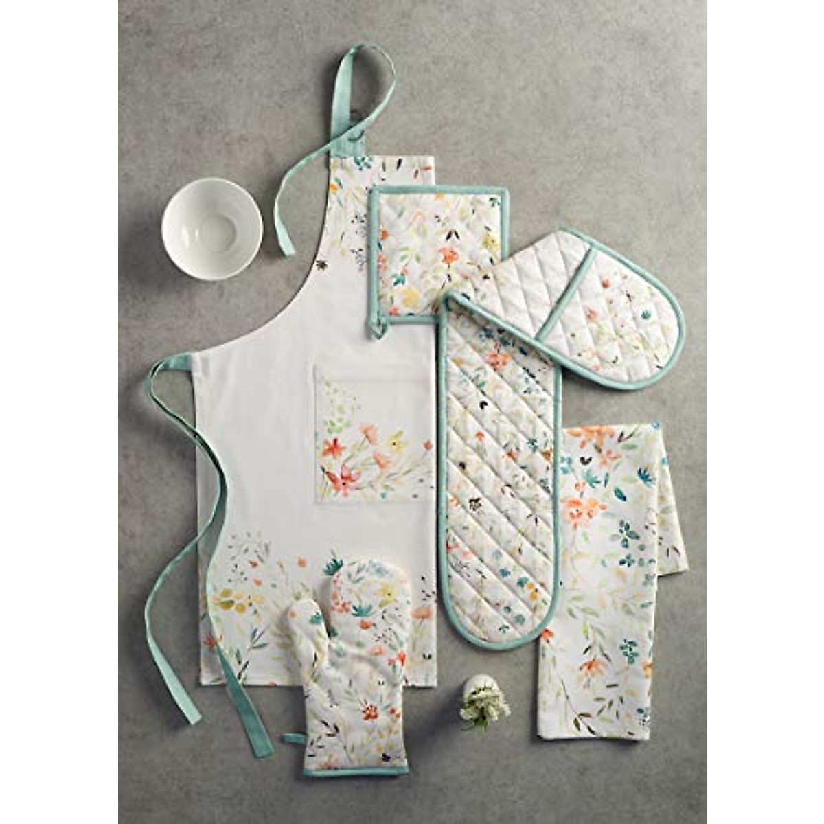 Maison d' Hermine Colmar 100% Cotton 1 Piece Kitchen Apron with an Adjustable Neck & Visible Center Pocket with Long Ties for Women Men | Chef (27.50"x31.50")