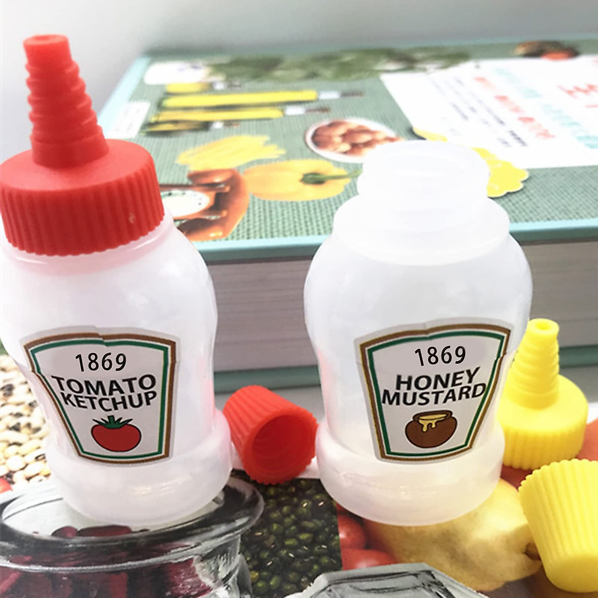 25ml Mini Condiment Squeeze Bottle Honey Squeezable Jar 2 Pack Ketchup/Sauce Containers Plastic Portable Lunch Box Dressing Dispensers to Go with Screw Cap 2pcs