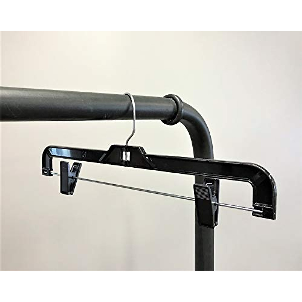 NAHANCO 8600PC 14" Shiny Black Plastic Hanger, Heavy Weight Skirt Slack Hanger with Black Plastic Clips (Pack of 100), Black Clips & Chrome Hook