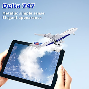 Lose Fun Park 1/300 Diecast Airplanes American Delta Airplane Model Airplane Boeing 747 Model Plane for Adults Collection Office Desktop Decoration Birthday Gift