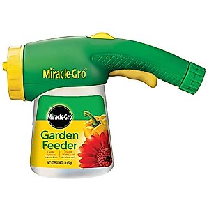 Miracle-Gro Garden Feeder
