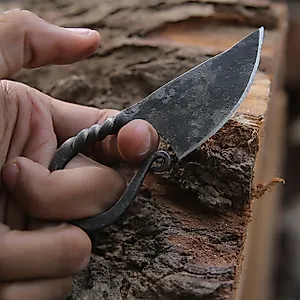 HUNTING HUNTS Celtic Pocket Blade Knife, Hand Forged Fixed & Hardened Blade Knives, Vintage Art Collection Cool Pocket Knife, Unique Gifts for Men, Carbon Steel with Sheath