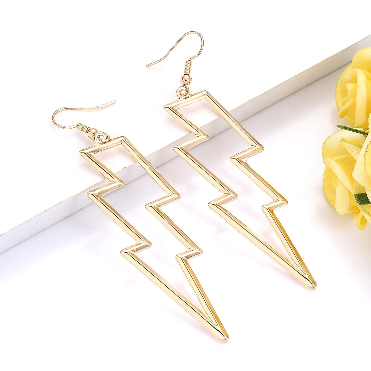 Lightning Bolt Drop Dangle Earrings For Woman Statement Flash Thunder Hook Earrings Punk Fashion Jewelry (Gold)