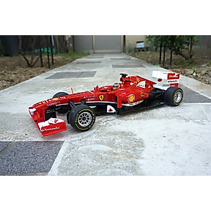 RASTAR Ferrari F138 R/C, Scale: 1/12