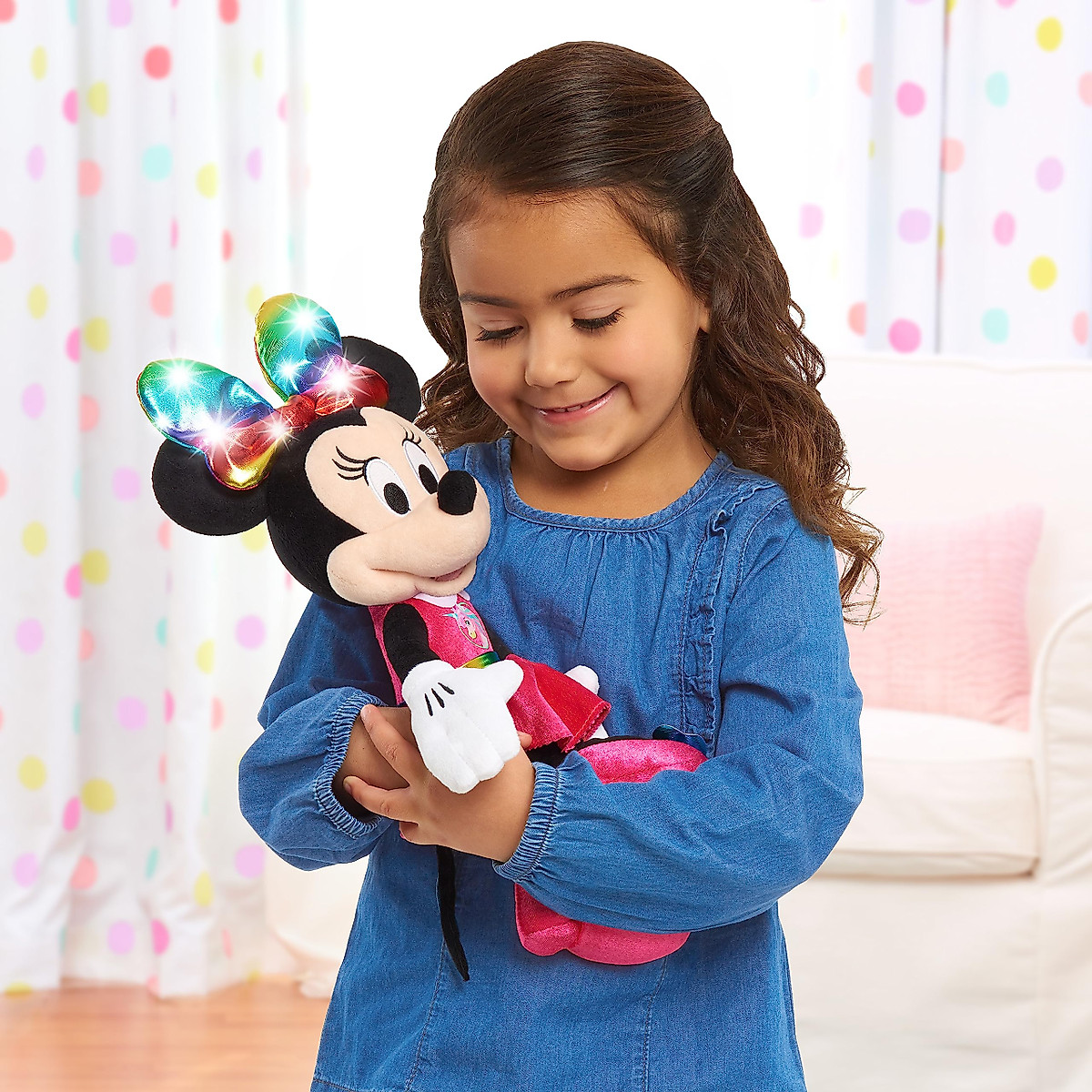 Disney Junior Minnie Mouse Sparkle & Sing 13-inch Feature Plush, Officially Licensed Kids Toys for Ages 3 Up by Just Play