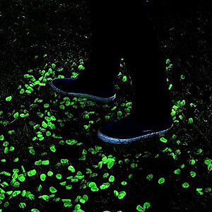 Ebliiny 500 Pcs Glow in The Dark Garden Pebbles, Gardening Luminous Glow Stones Outdoor Decor Glowing Water Fish Tank Gravel (Green)