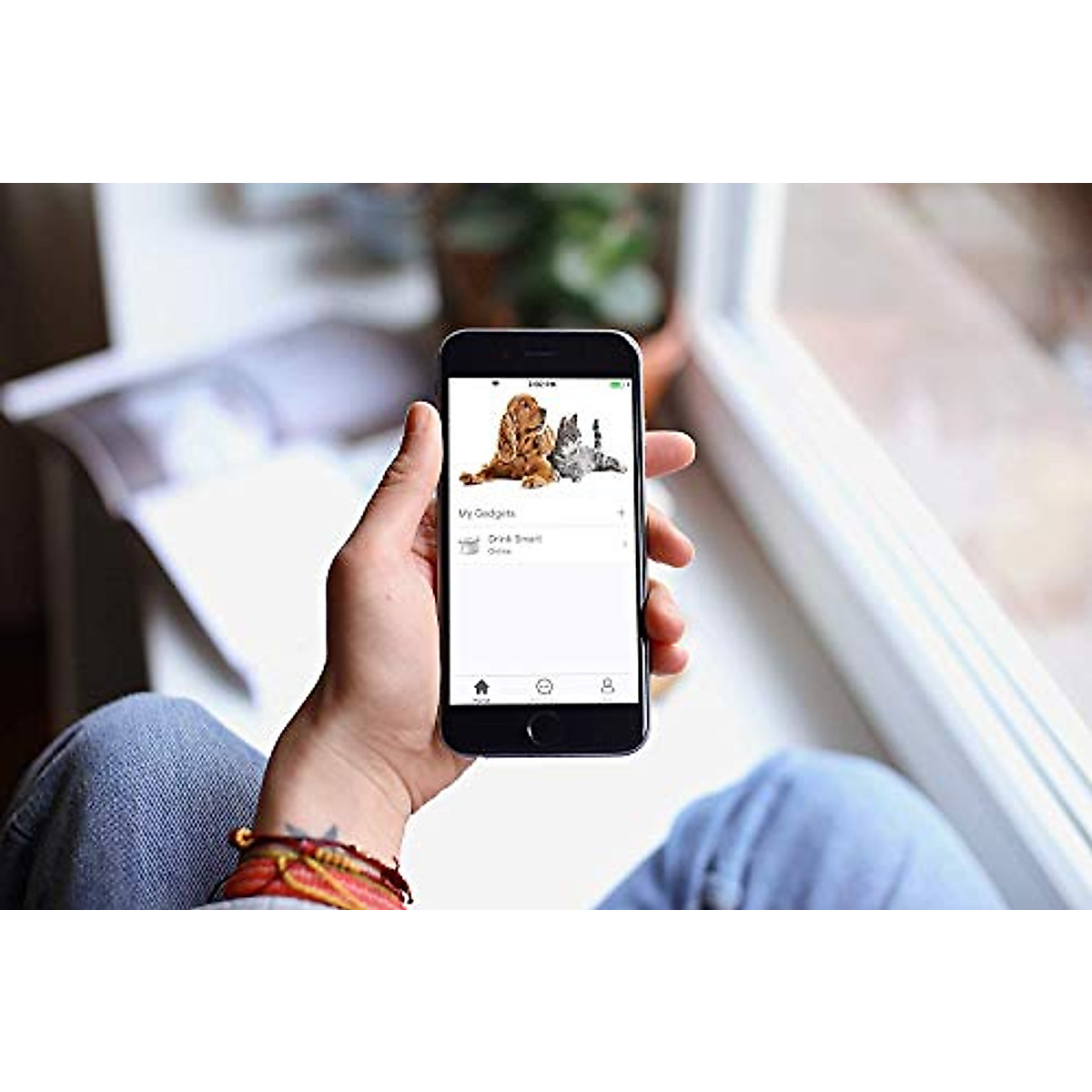 Felix & Fido Drinksmart Pet Water Fountain- Smart App Controlled Water Dispenser for Dogs and Cats- Remote Control- Water Level Monitor and Alert- 70 Oz. 2 L Capacity- Super Quiet- Sleek Design