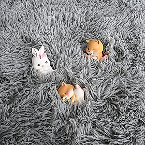 Goideal Soft Round Shaggy Rug, 4 x 4 Feet Grey Fluffy Circle Rug for Boys Girls, Fuzzy Cute Bedroom Rug, Circle Plush Floor Carpet for Nursery Room Decor