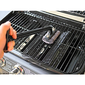 Grill Grubber BBQ Cleaning Brush Safe for People, Bristle-Free - NO Bristles That can Stick to Your Food, Made in USA!