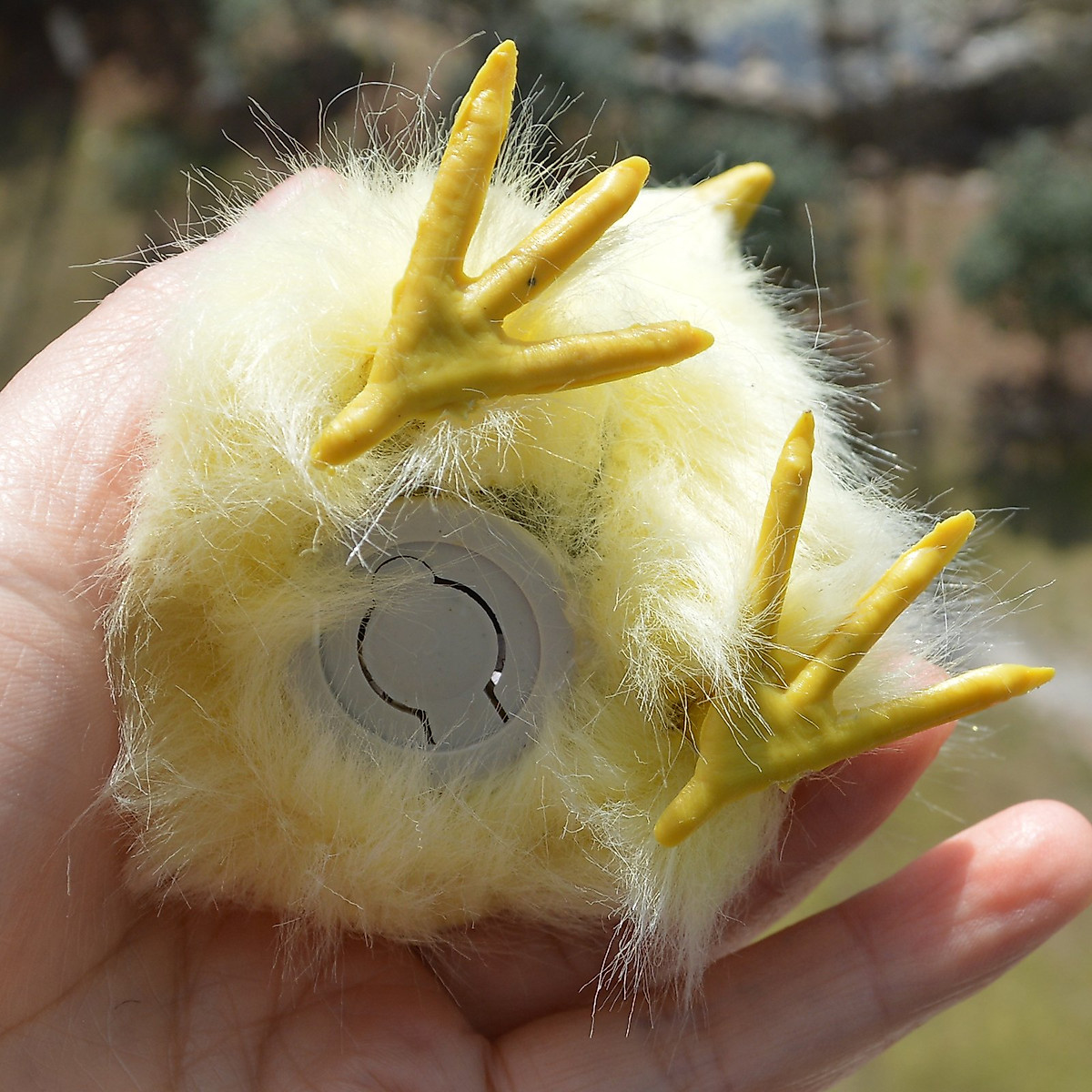 4 x Realistic Furry Baby Chicks Lifelike Plush Fur Animal Spring Easter Chicken Decoration