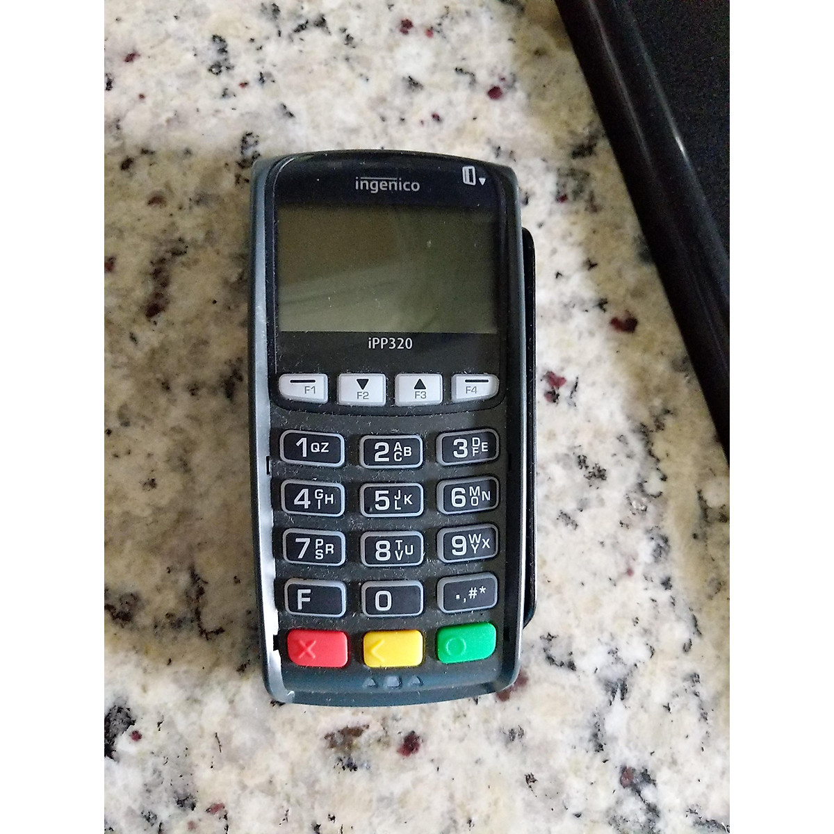 Ingenico iPP320 w/SCR / Contactless