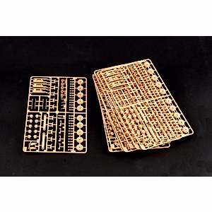 Hobby Boss German 80cm K(E) Railway Gun 'Dora' Vehicle Model Building Kit for 14 years to 18 years