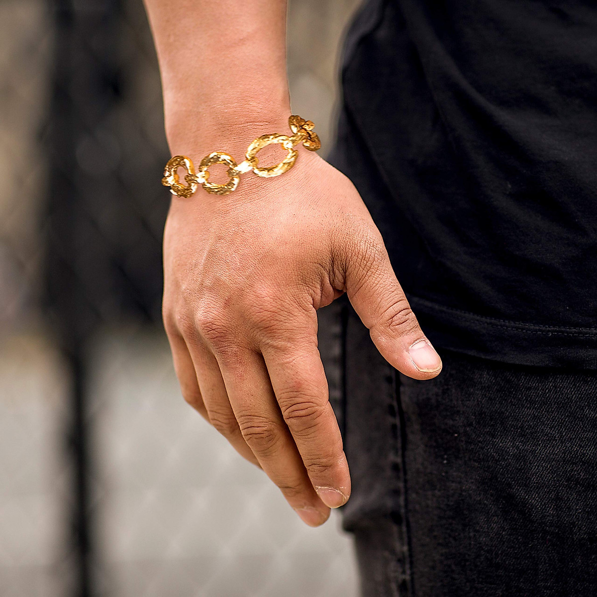 LIFETIME JEWELRY Diamond Cut O-Link Bracelet for Women and Men 24k Gold Plated (7)