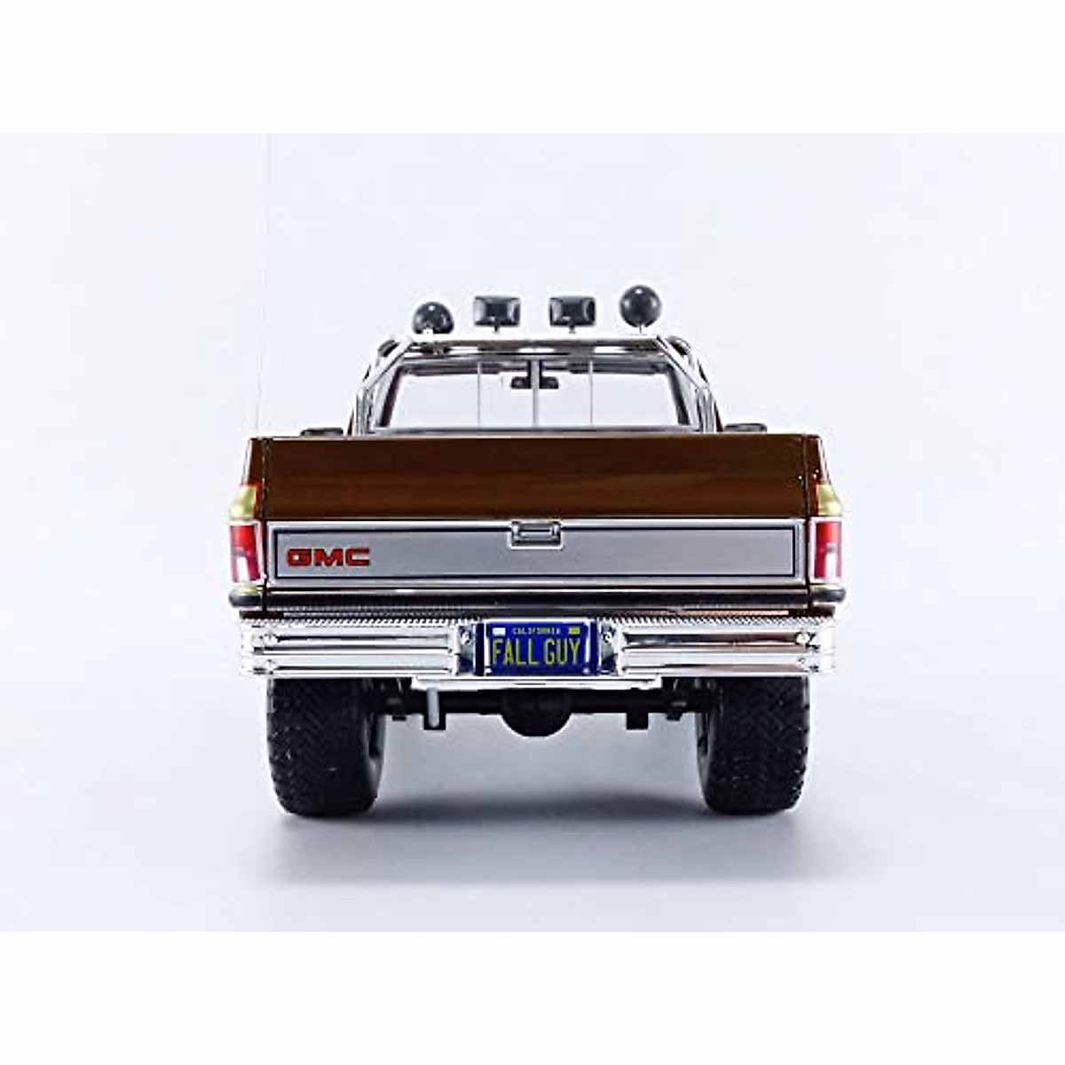 Greenlight Fall Guy Stuntman Association 1982 GMC K-2500 Sierra Grande 1/18