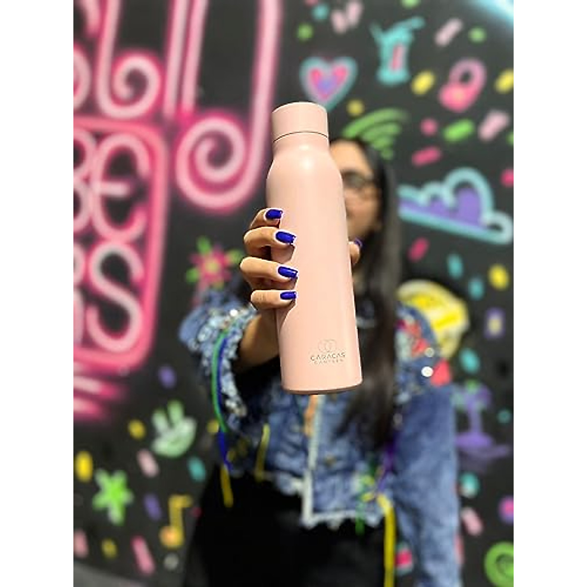 Caracas Canteen Modern SMART Sports Water Bottle, Stainless steel and BPA free flask, Reminds you to stay hydrated, Temperature display, Leak proof.…