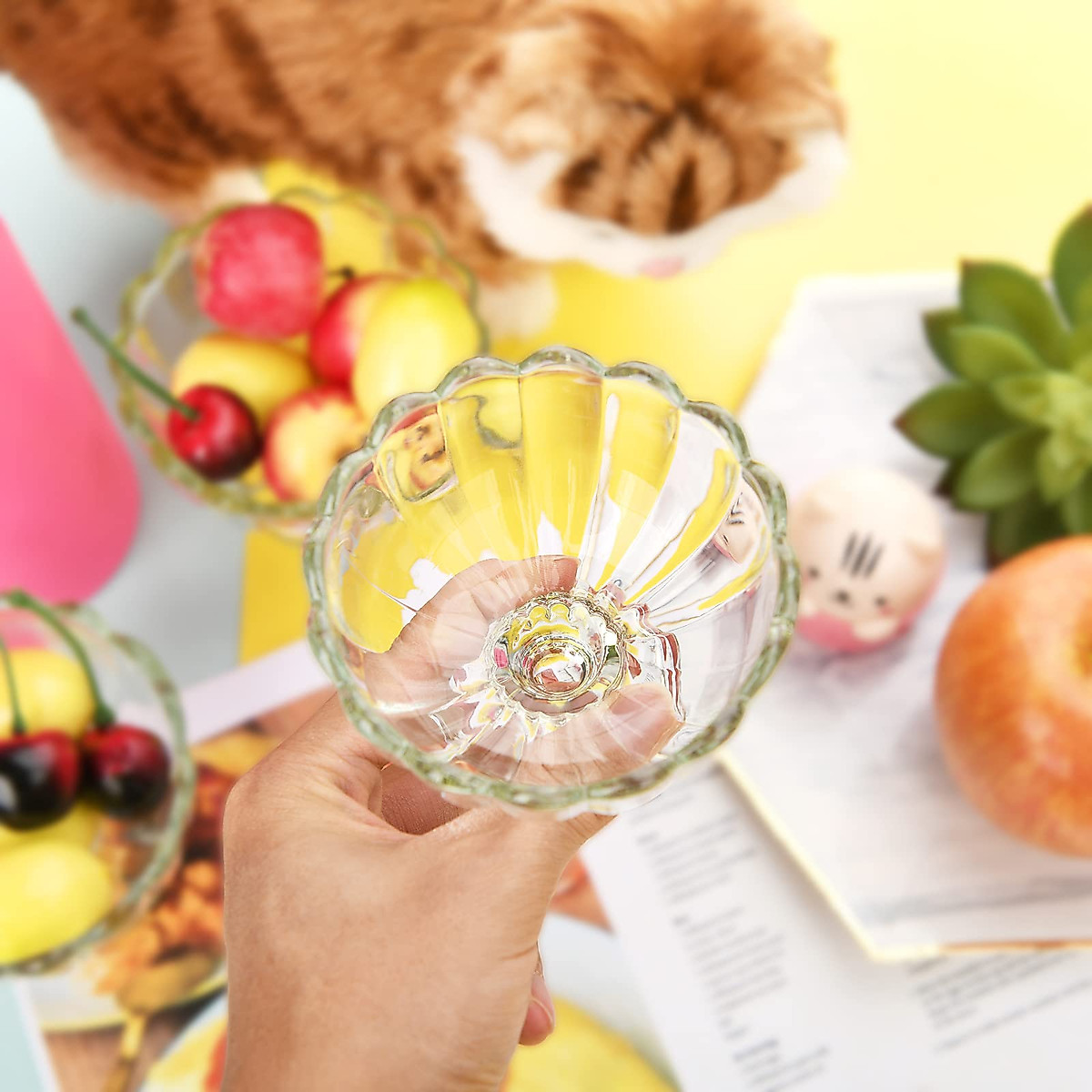 Beautyflier Glass Dessert Bowls Set, 5.6oz Glass Ice Cream Cups Small Trifle Cute Footed Sundae Glasses Dessert Bowl for Dessert, Sundae, Ice Cream, Fruit, Salad, Snack, Cocktail, Condiment, 2Pack