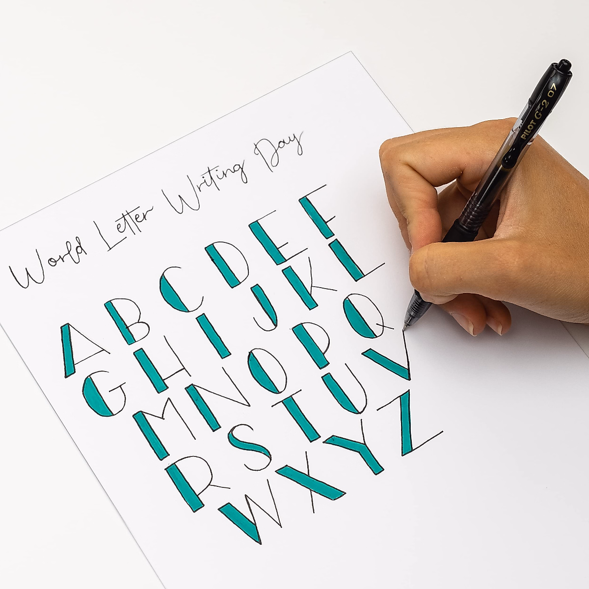 Pilot G-2 Retractable Gel Ink Rollerball Pens - 0.7mm Nib Tip - Wallet Set of 6 - Professional Dark Colours