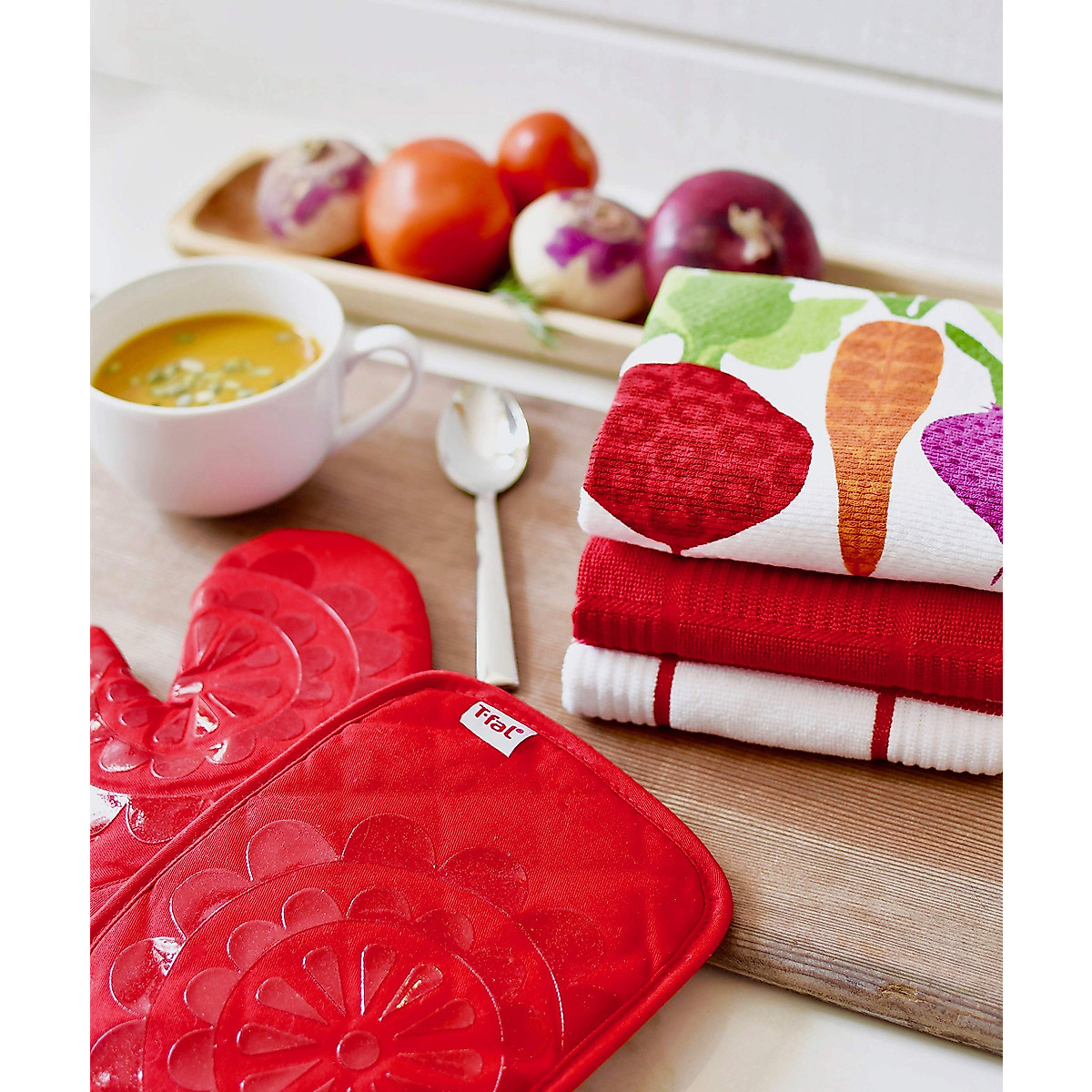 T-fal Textiles 30948 Medallion Design 100-Percent Cotton Silicone Pot Holder, Red, Individual