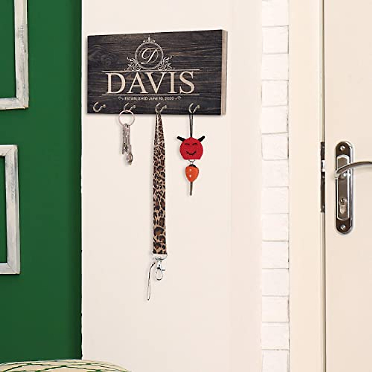 People People Personalized Wood Key Hanger for Wall | New Home Décor Gift for Wedding Housewarming | Customized Gifts for Couple Mr Mrs Key Ring Holder Hook | Key Rack | C01D07