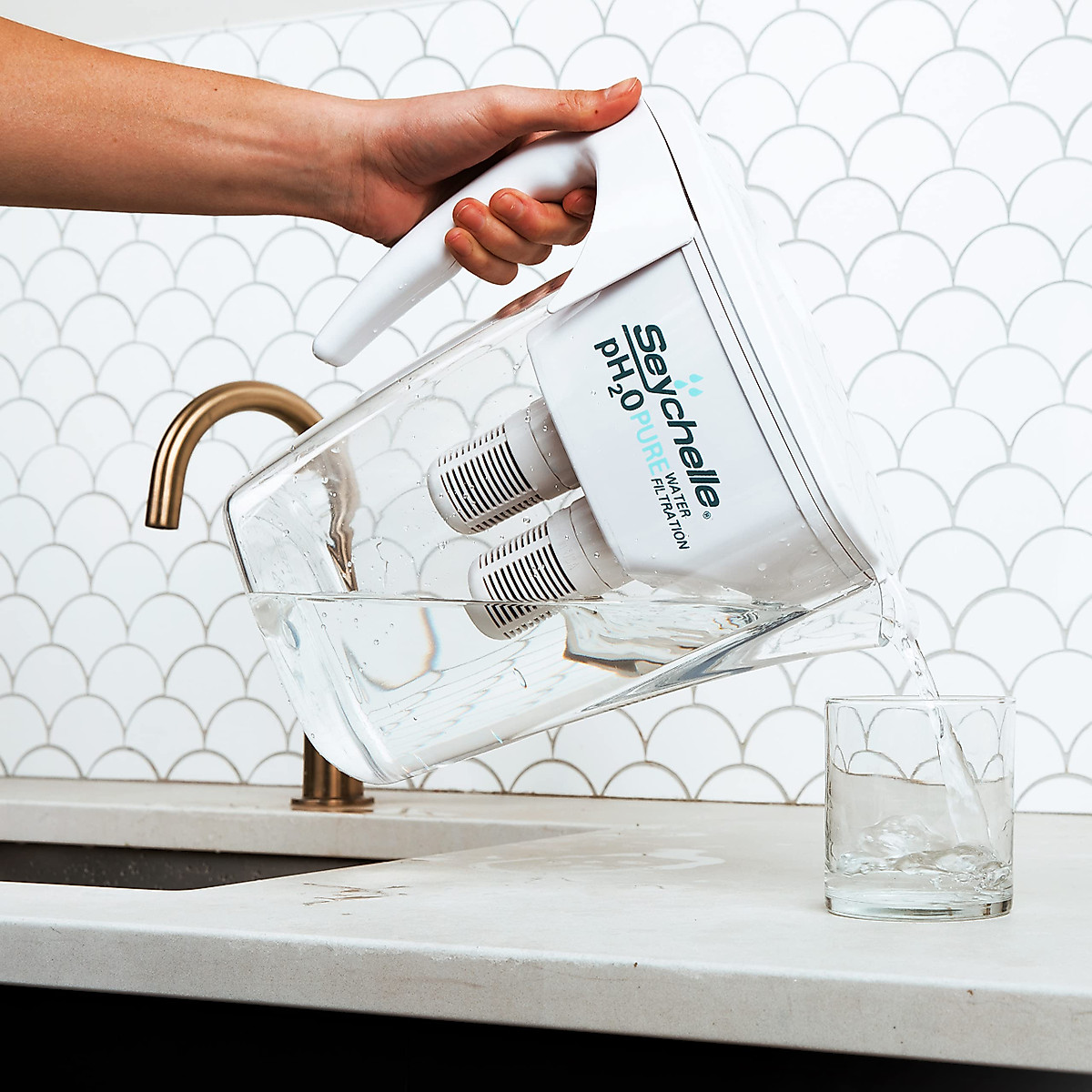 Seychelle pH2O Alkaline Water Filter Pitcher - pH Enhancing Filtration - USA-Made Filter, 64oz