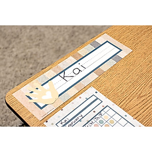 Teacher Created Resources Everyone is Welcome 7" Fun Font Letters (TCR70101) & Everyone is Welcome Helping Hands Mini Accents (TCR7134)