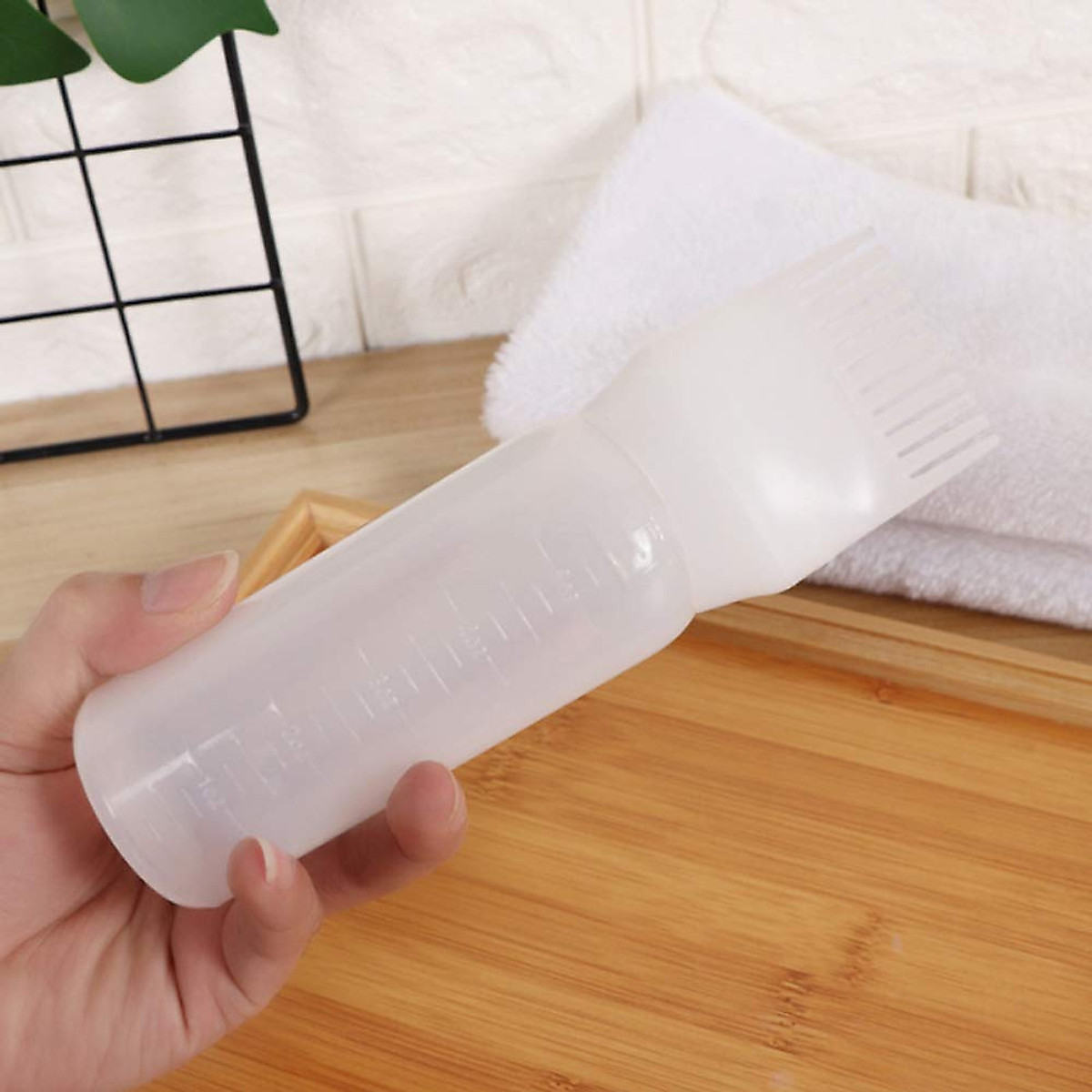 2 Pieces Root Comb Applicator Bottle Hair Coloring Dye Bottle Scalp Treament Essential Salon Hair Cleansing Bottle With Graduated Scale, Purple