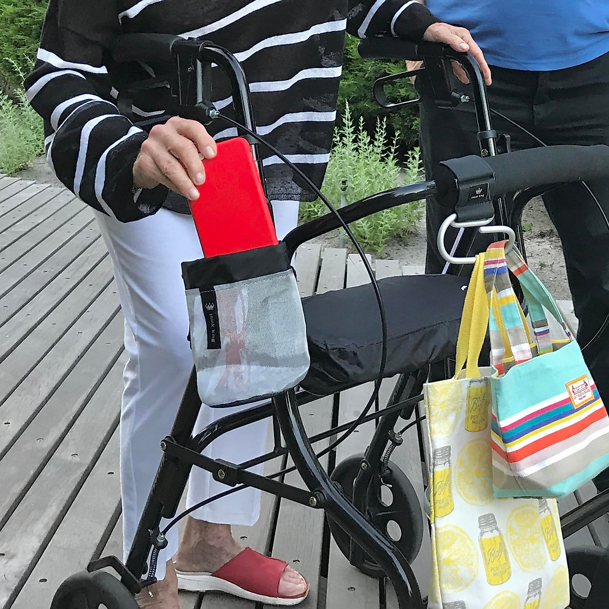 Think King Soft Buggy Cup for Stroller, Wheelchair, Rollator, Walker, Black/Silver